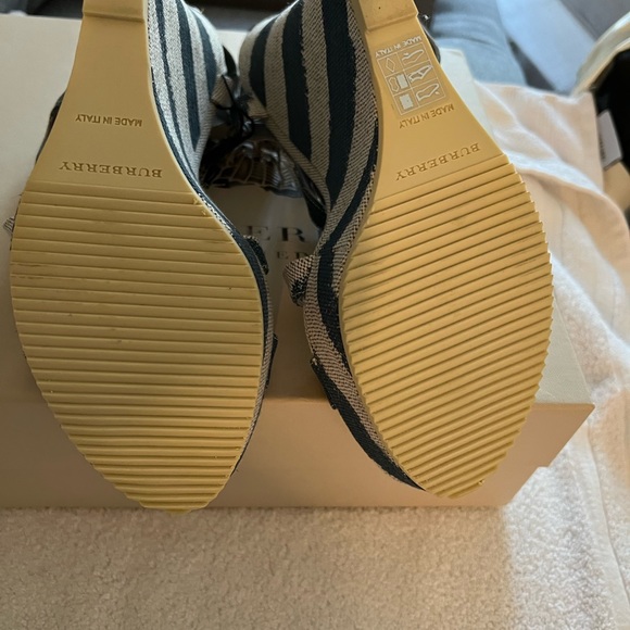 Burberry | Shoes | Nib Burberry Farrah Powder Blue And Off White ...
